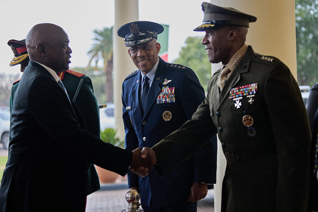Botswana Leads the Way As Host for Defense Chiefs - Africa Defense Forum