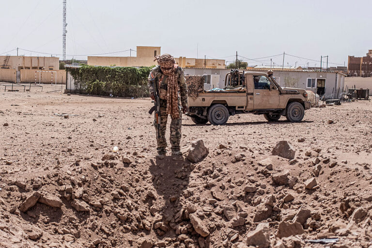 FLA Gains Ground in Mali After Peace Deal Falls Apart - Africa Defense ...